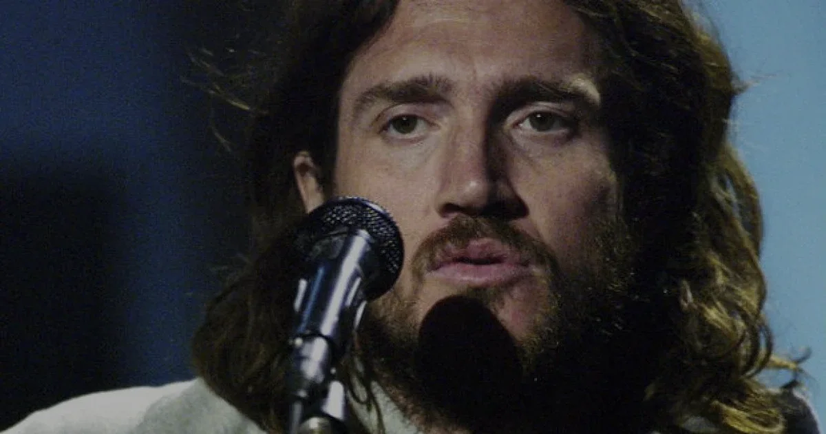 John Frusciante dévoile son nouvel album « Maya » en hom...