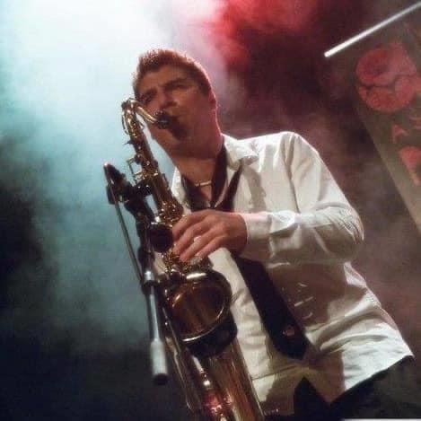Romain Alary sax player: DJ Animation Evénement