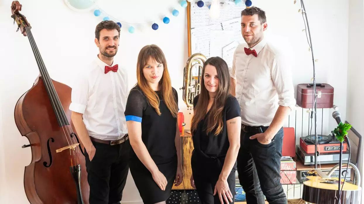 Discover: 3 groupes de musique pour la période de Noël