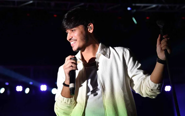 Book/Hire Anuj Rehan for Live Shows, Corporate Shows & College Fests | Engage4more