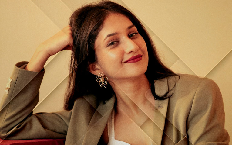 Book/Hire Akanksha Sethi For Live Shows Concerts Corporate Events ...