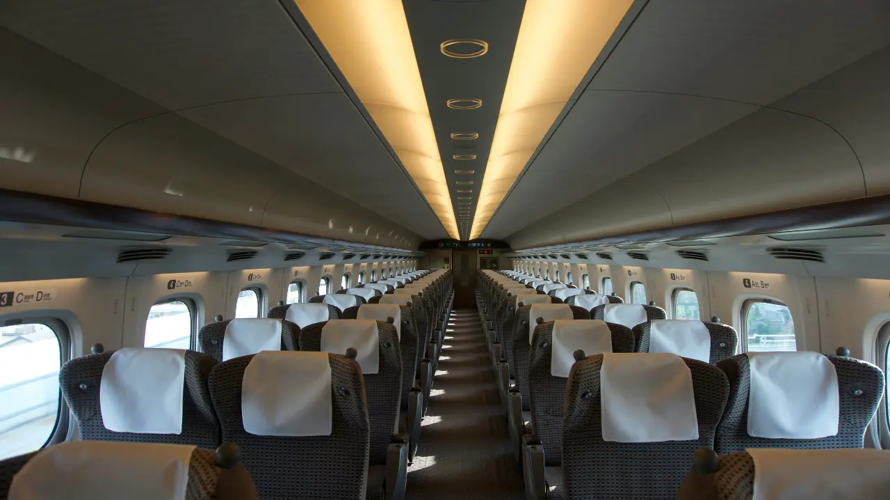 Does Sun Country Airlines Have First Class? - AirwaysOffices