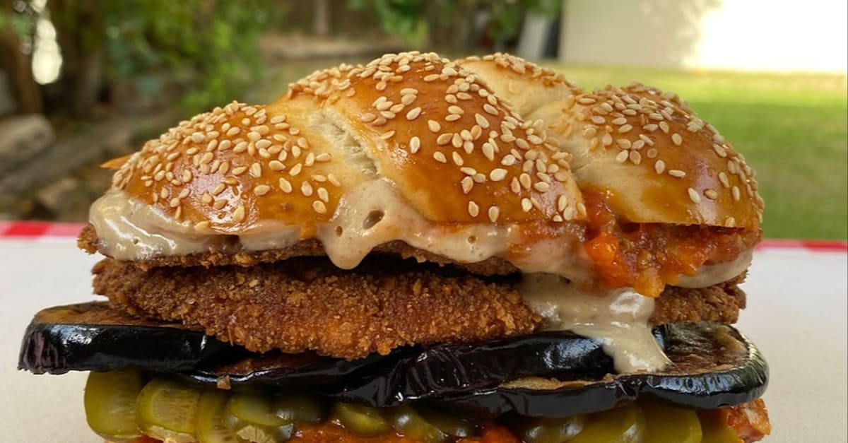 Challah Schnitzel Sandwich | Provecho