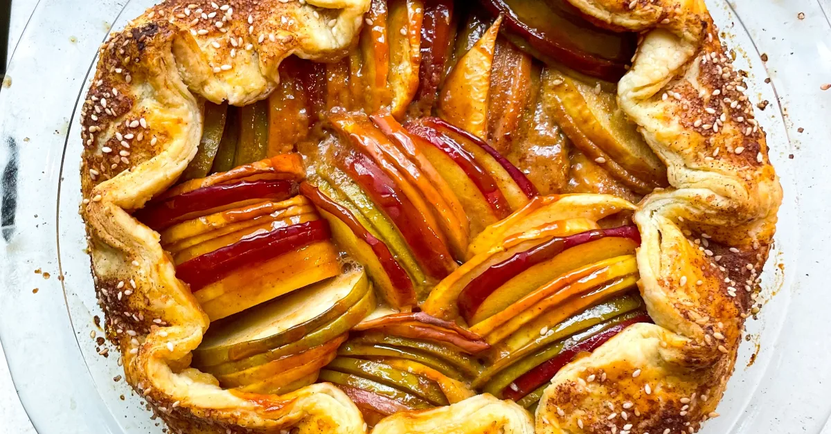 THE Flaky Pie Crust by thetessasmith