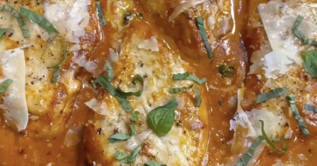 Spicy Chicken Alla Vodka by chefgenevieve
