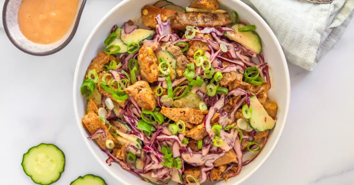 Curied Seitan Salad with Mango Dressing | Provecho