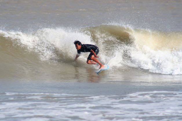 Surfing - Ride the Waves of Tokushima! - | ai Tripper for tourist ...