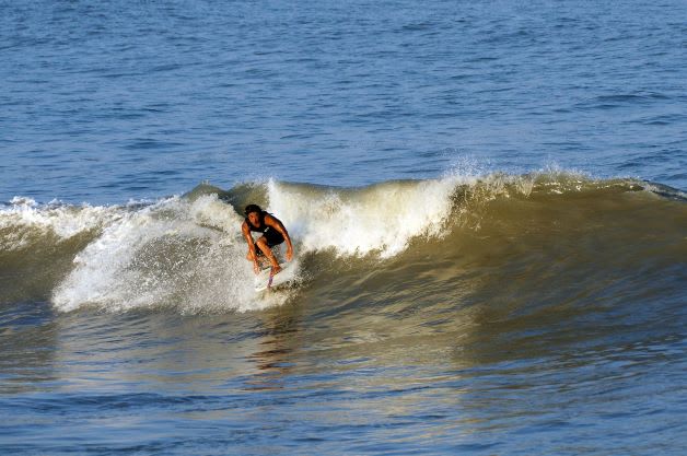 Surfing - Ride the Waves of Tokushima! - | ai Tripper for tourist ...