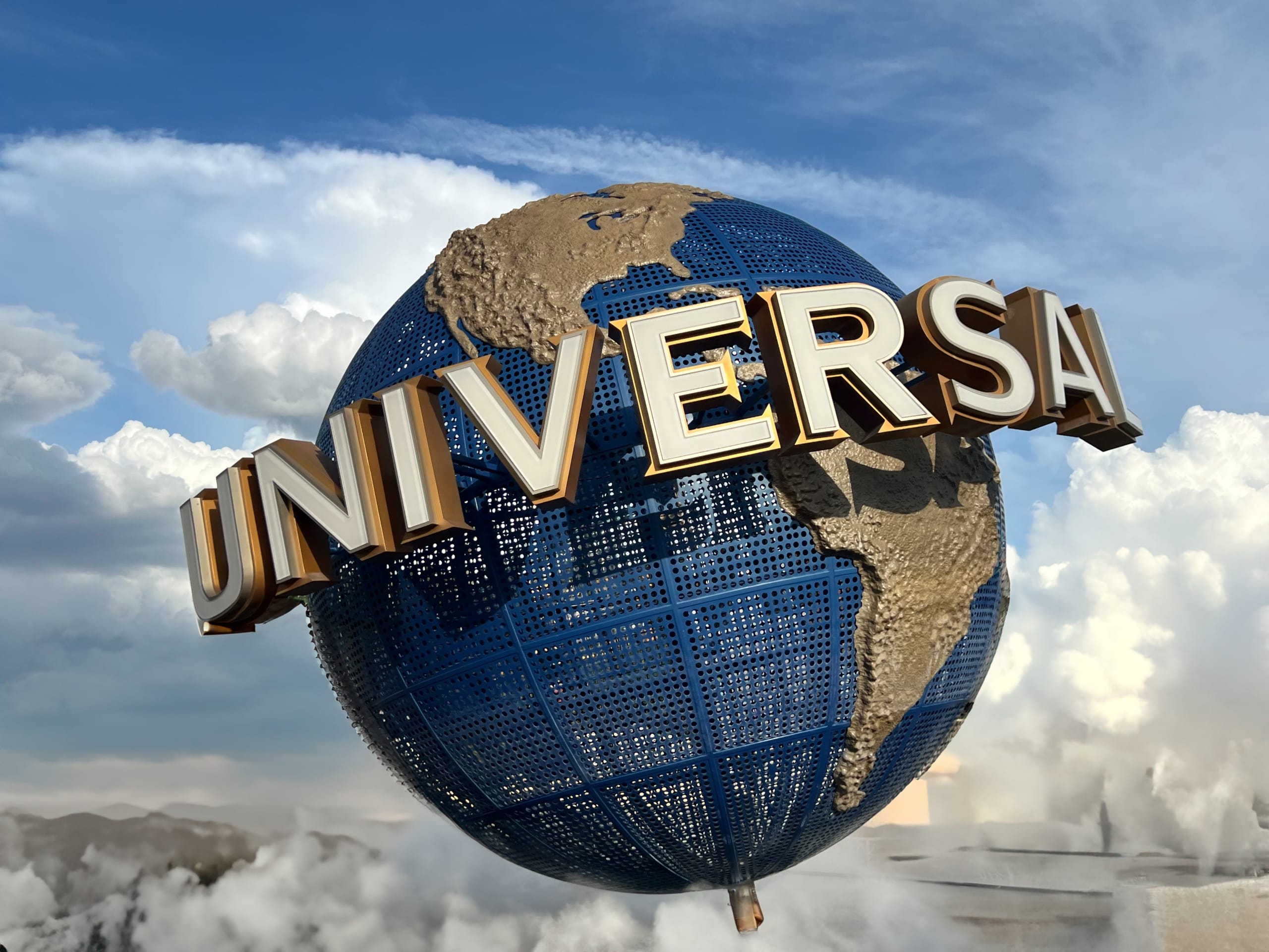 Universal Studios Experiences – Castles and Coastlines Travel