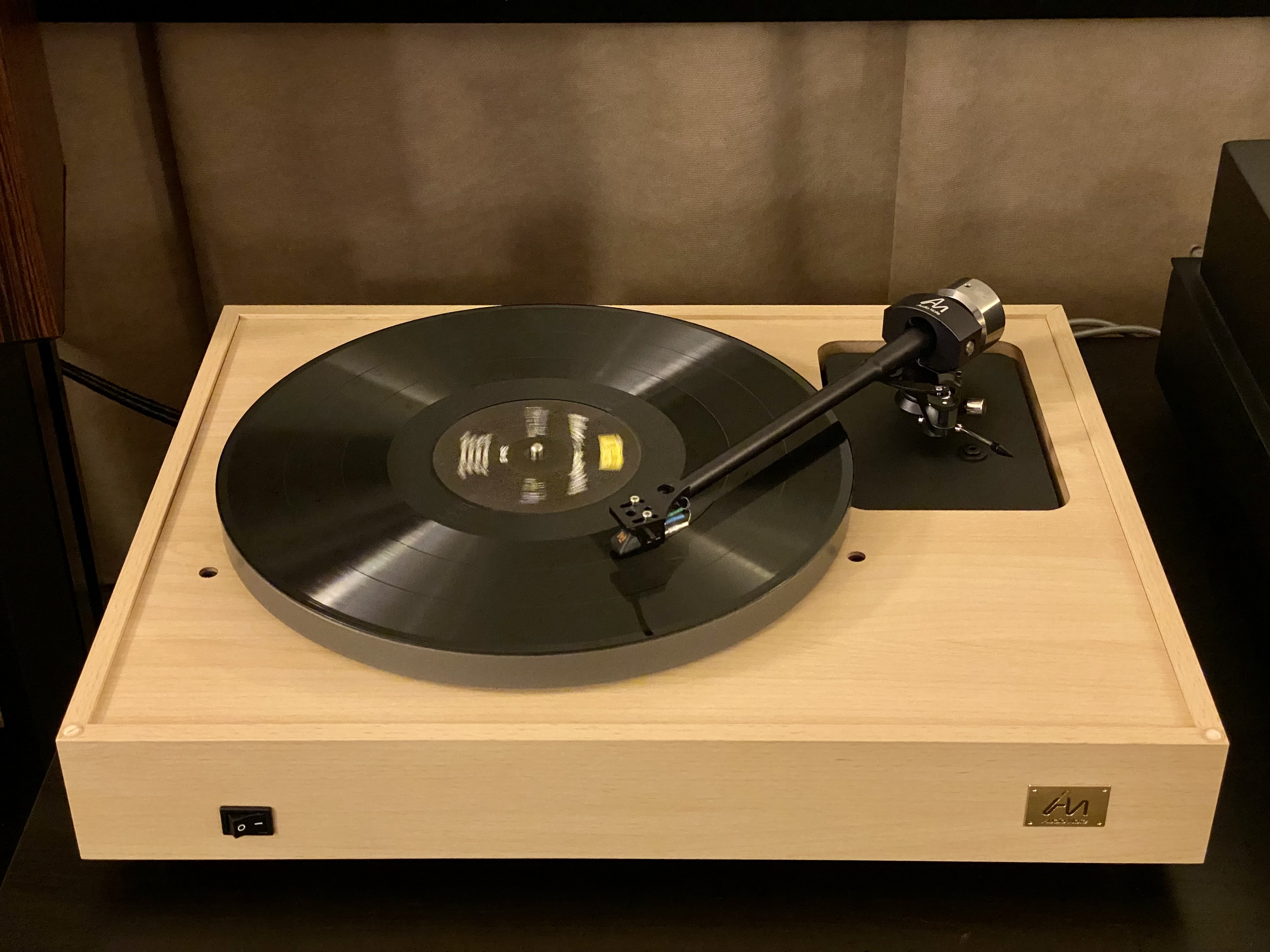 Audio Note TT-One | Arm Two | IQ2 plokštelių grotuvas | Lyra