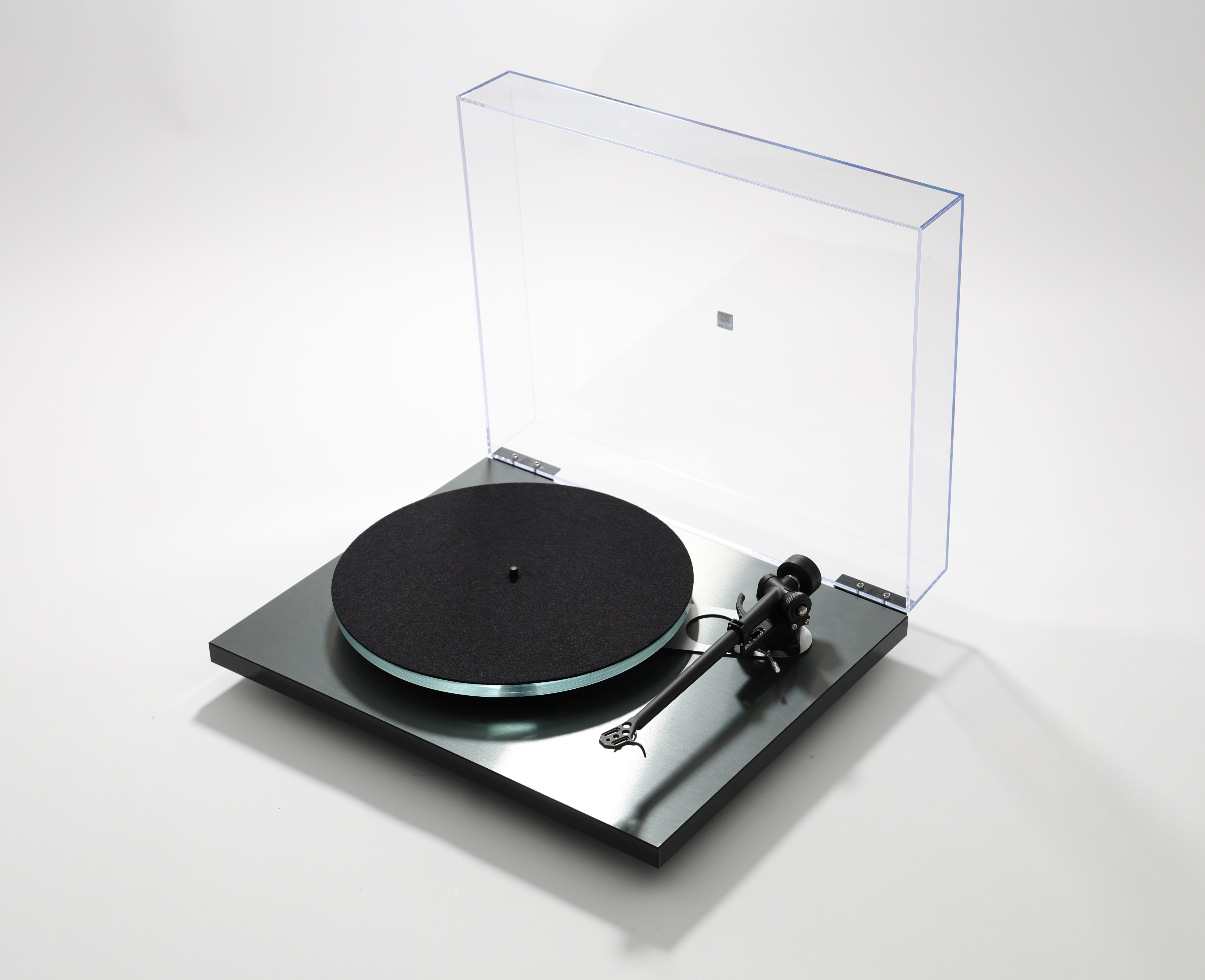 Rega Planar 3 ECO Special Vinila plašu atskaņotājs | High Fidelity