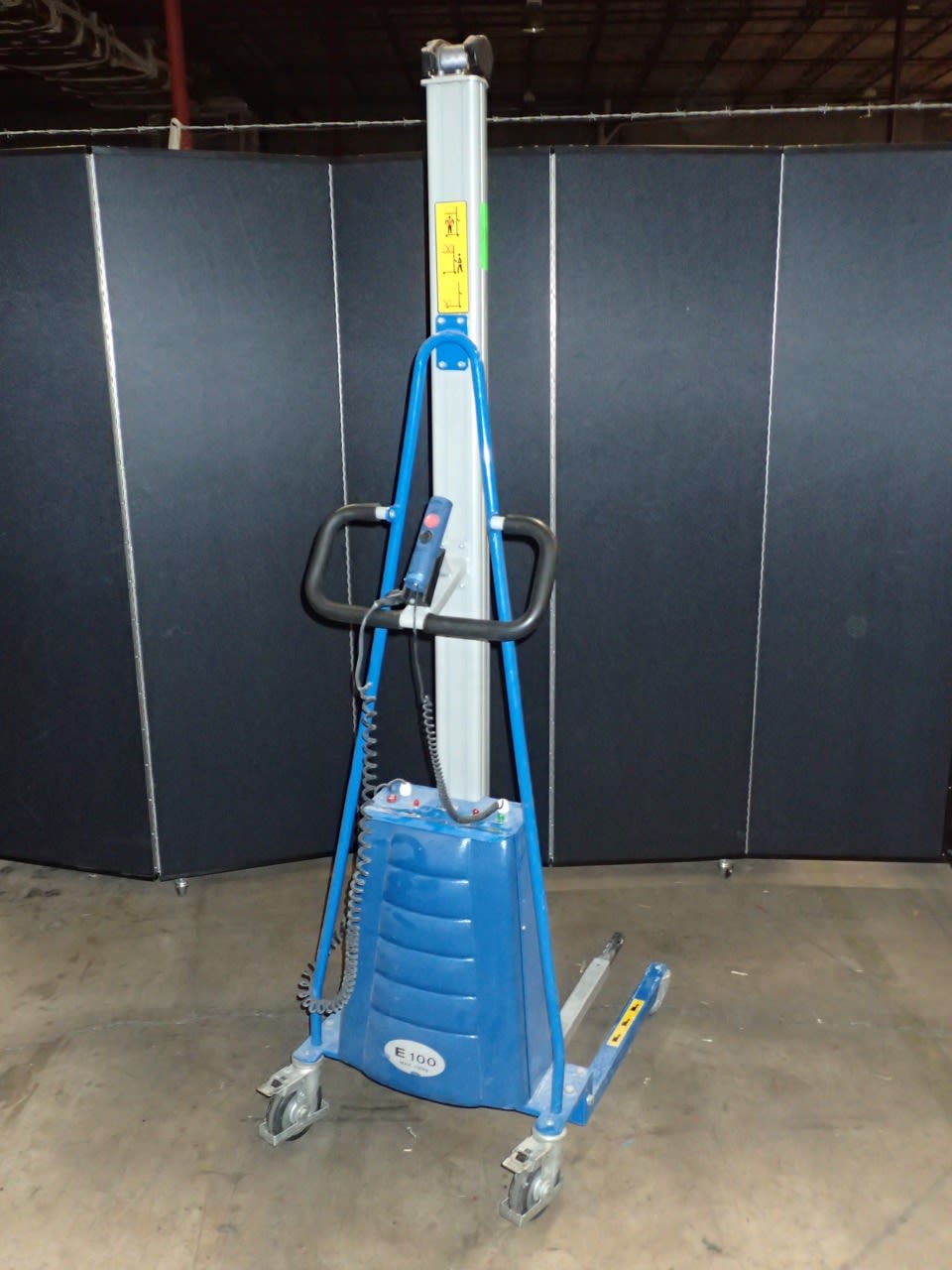 (1) E100 Stacker Model Z10A - Surplus Marketplace