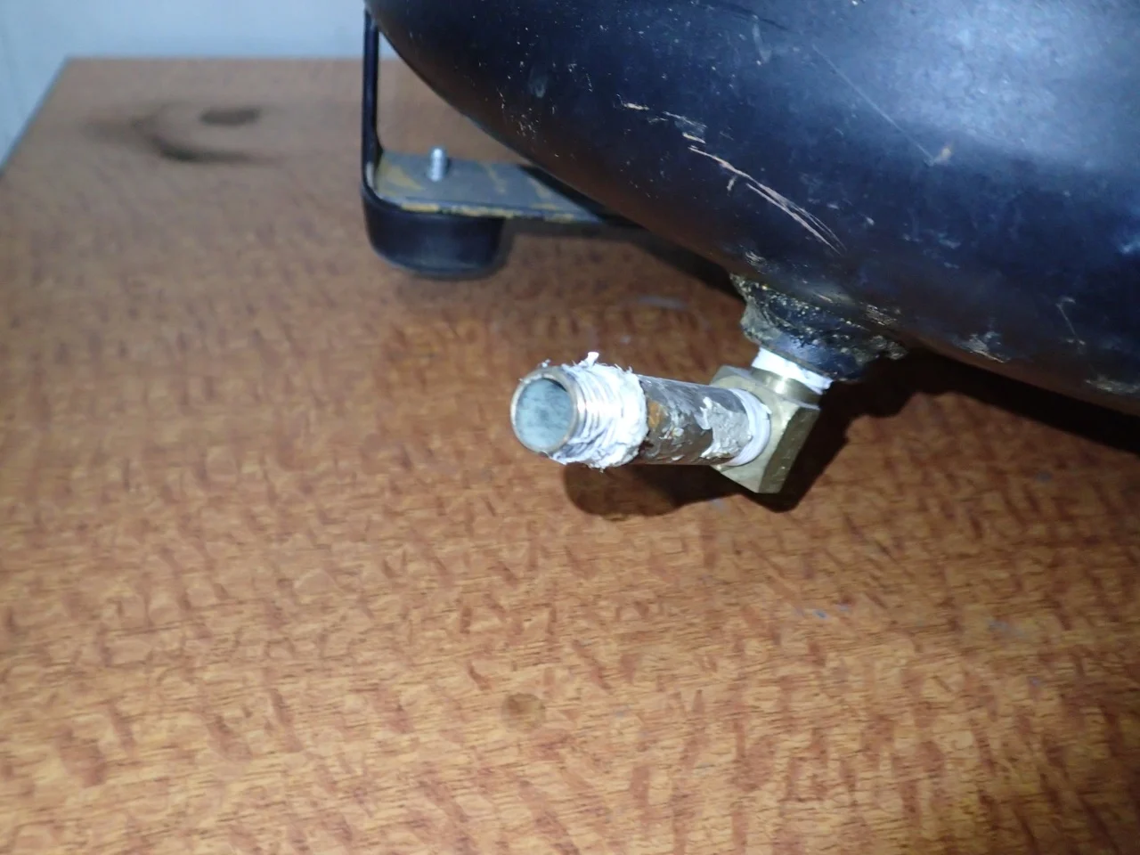 Thomas Ultra Air Pac T-30HP N Pancake Air Compressor 4.5 Gallon ...