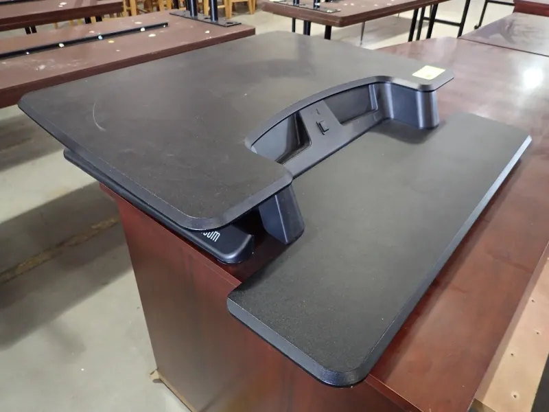 (1) Pro Plus 36" Electric Varidesk | Surplus Marketplace