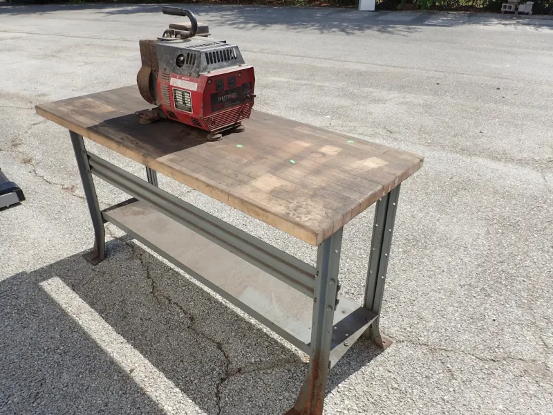 (1) Sears Craftsman 1400 Watt Generator With Workbench | Surplus ...