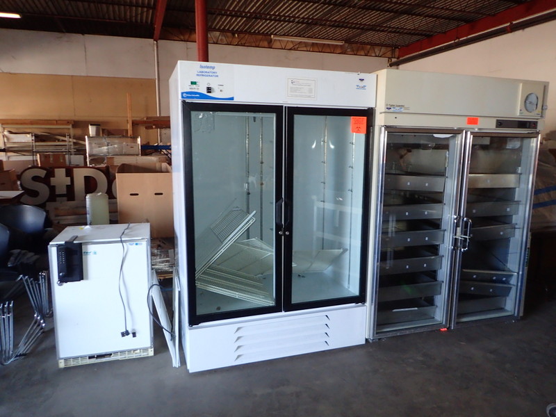 Lab Refrigerator and Aladdin Temprite Holding Cabinet Lot | Surplus ...