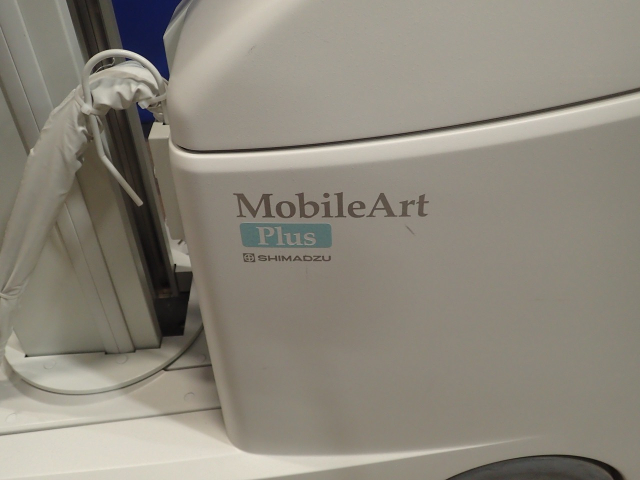 Shimadzu MUX-100H-XC Mobile X-Ray Machine - Surplus Marketplace