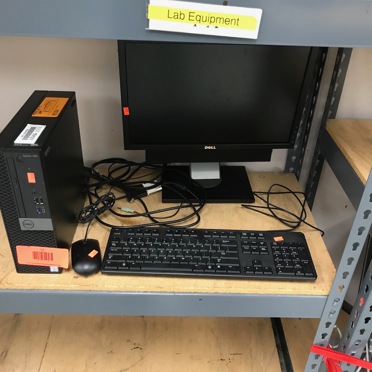 Complete Office Desk set up with Dell Optiplex 7060 | Surplus Marketplace