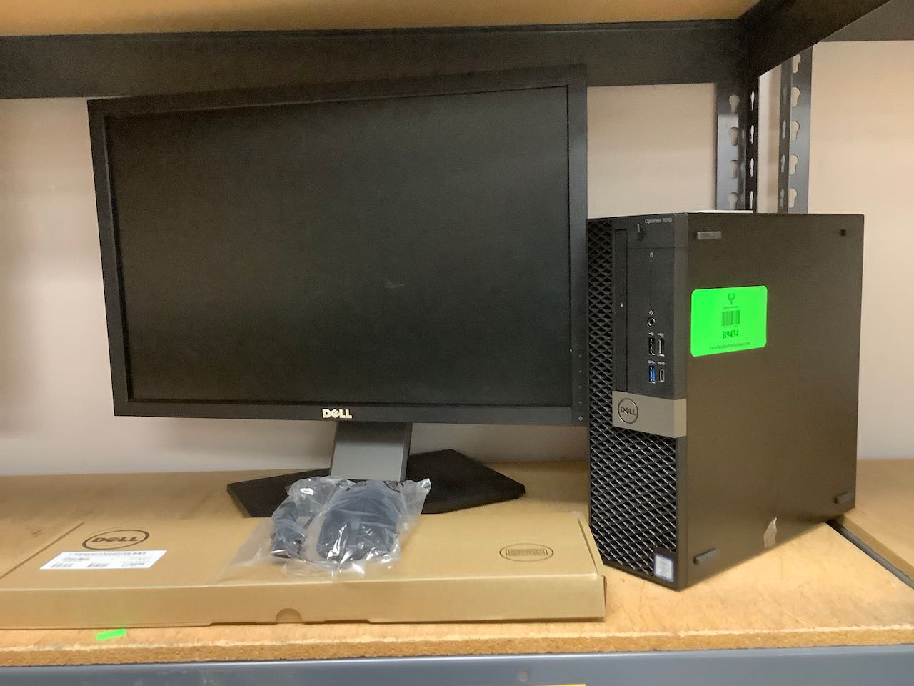 Complete Office Desk set up with Dell Optiplex 7070 desktop computer ...