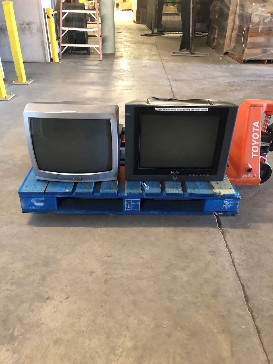 Audio/Video Lot - Surplus Marketplace