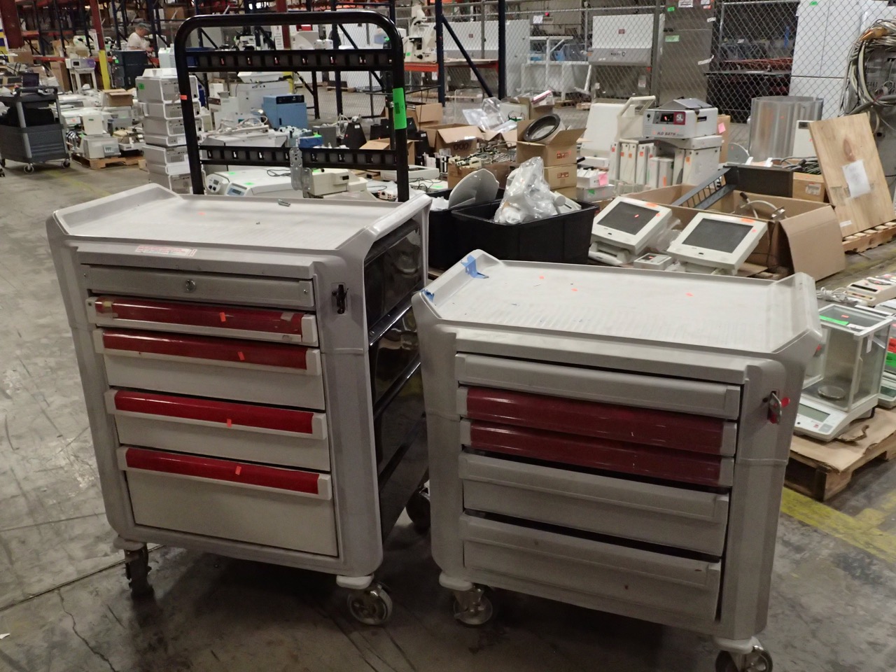 (2) Metro Carts | Surplus Marketplace