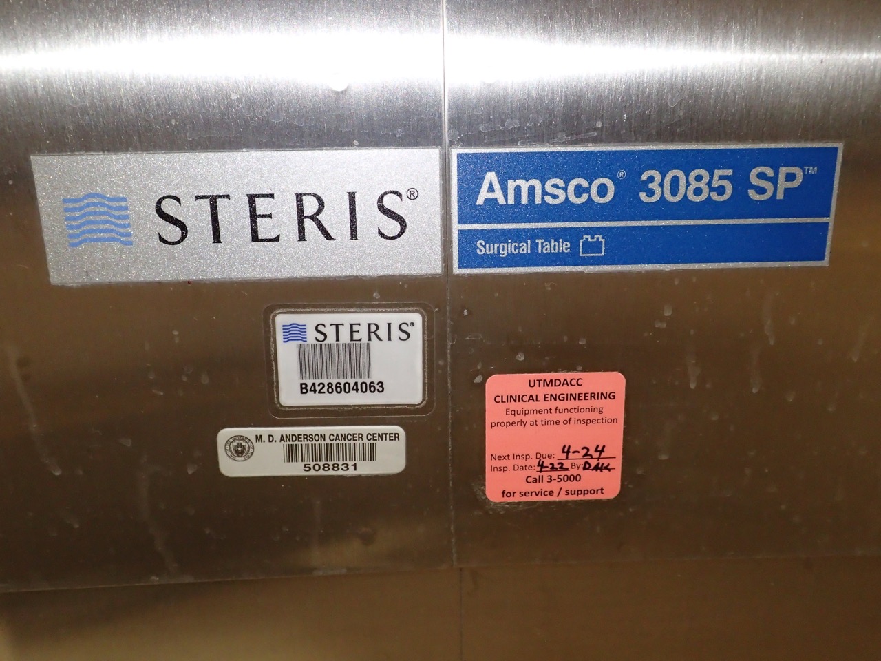 (1) Steris Amsco 3085 SP Surgical Table - Surplus Marketplace
