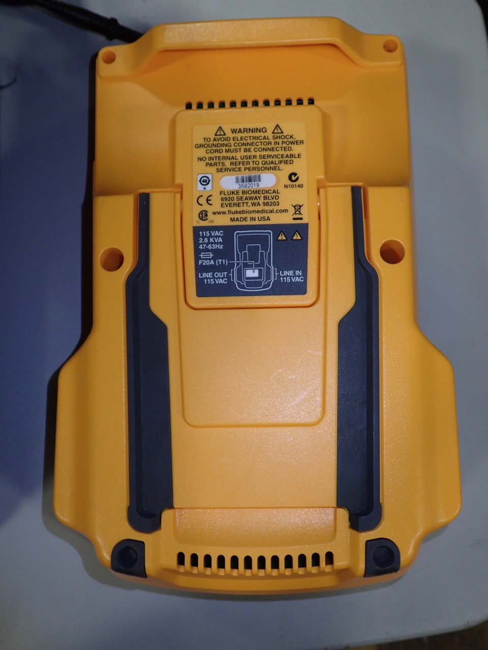 Fluke Biomedical ESA 612 Electrical Safety Analyzer - Surplus Marketplace