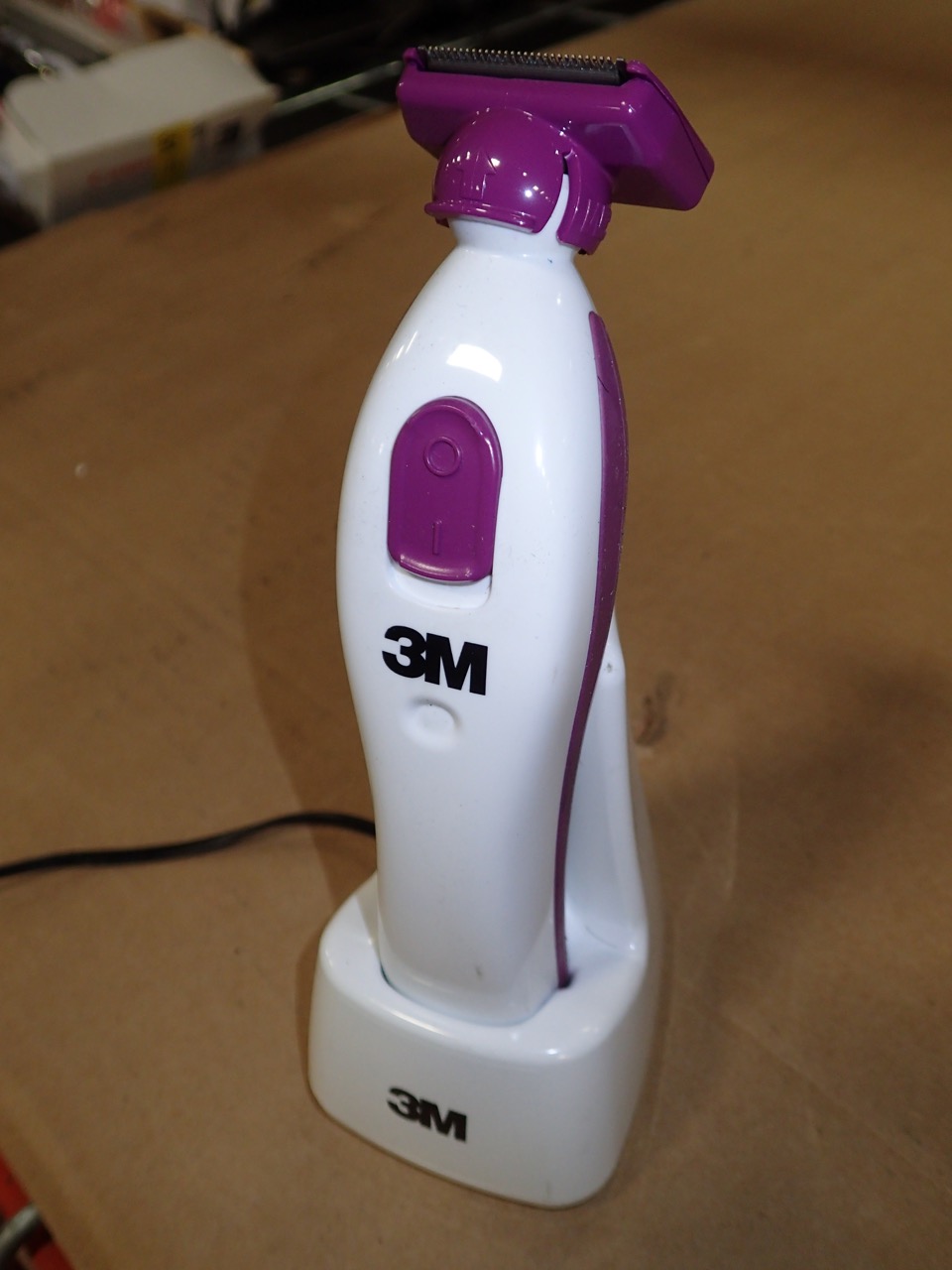 (35) 3M Surgical Clippers With Chargers - Surplus Marketplace