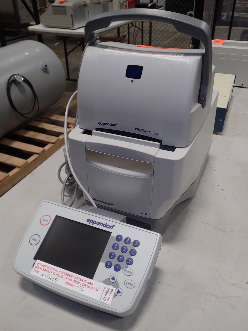 (1) Eppendorf Vapo.Protect Mastercycler Pro Thermal Cycler | Surplus ...