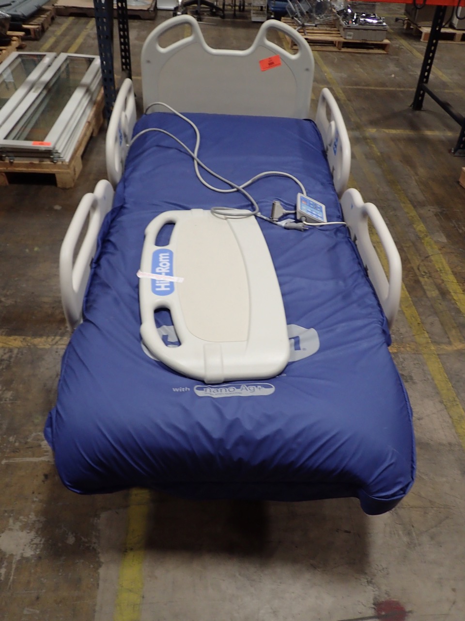 (1) Hill-Rom VersaCare Hospital Bed - Surplus Marketplace
