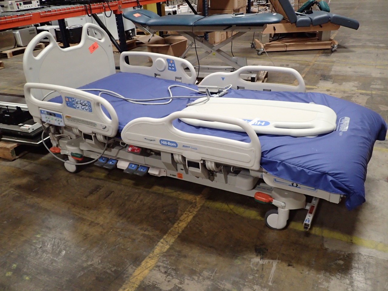 (1) Hill-Rom VersaCare Hospital Bed - Surplus Marketplace