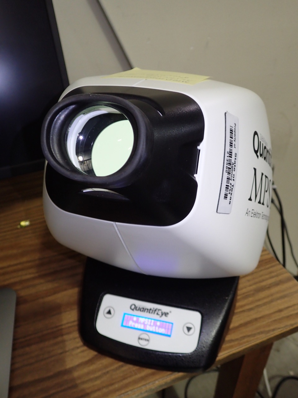 (1) Zeavision QuantifEye MPS II Macular Pigment Screener | Surplus ...