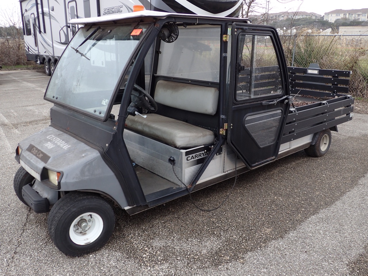 (1) Ingersoll Rand Club Car Carryall Electric Golf Cart w/ Enclosed Cab ...
