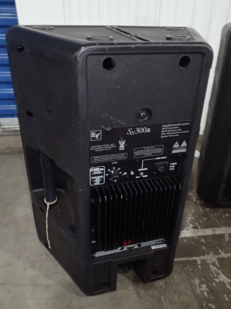 (2) EV SX 300A Amplified Speakers - Surplus Marketplace