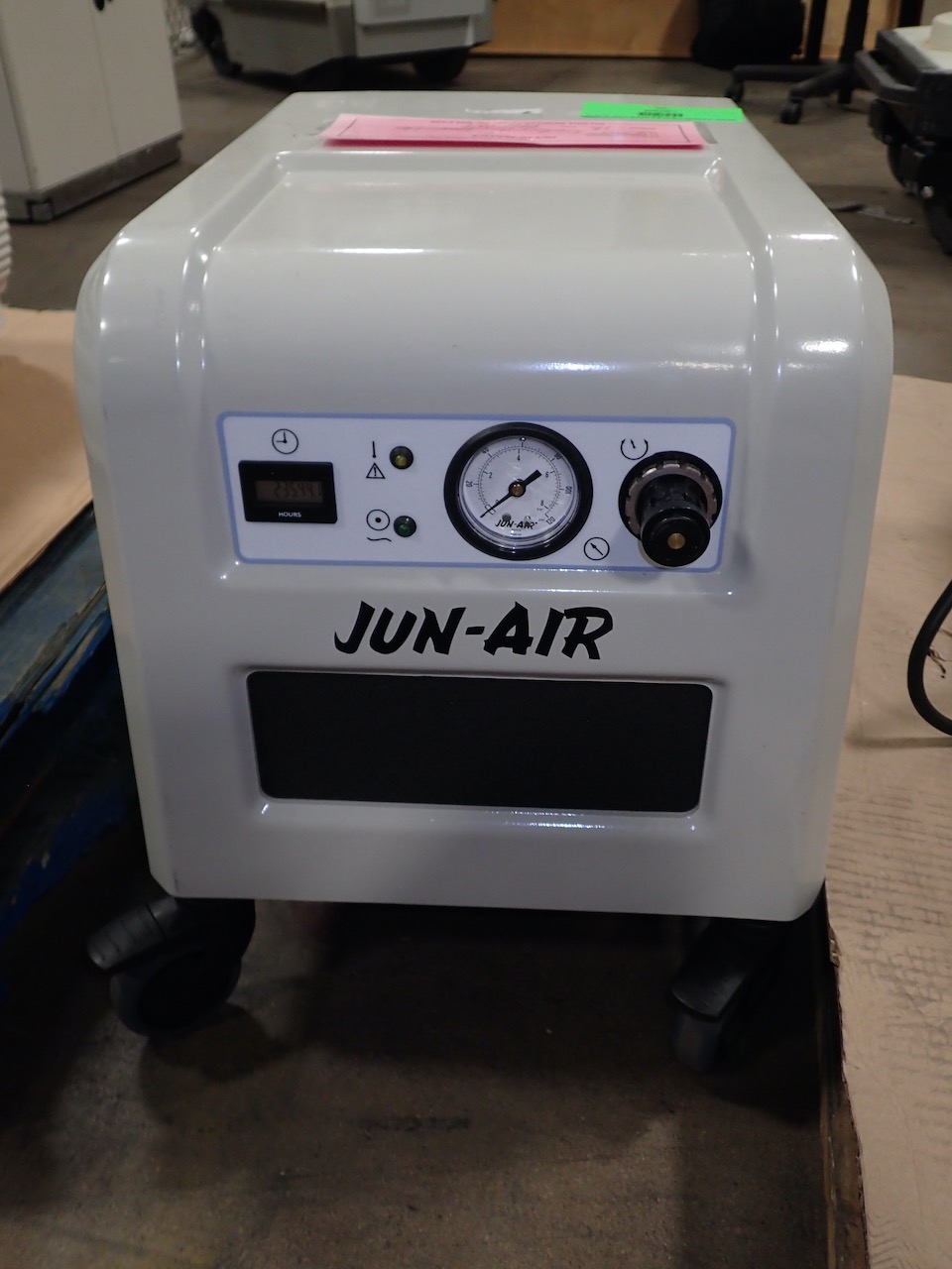 (1) Jun-Air 1770008 Portable Air Compressor | Surplus Marketplace