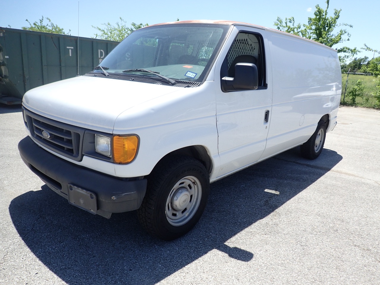 2004 Ford E-150 Super Duty Van | Surplus Marketplace