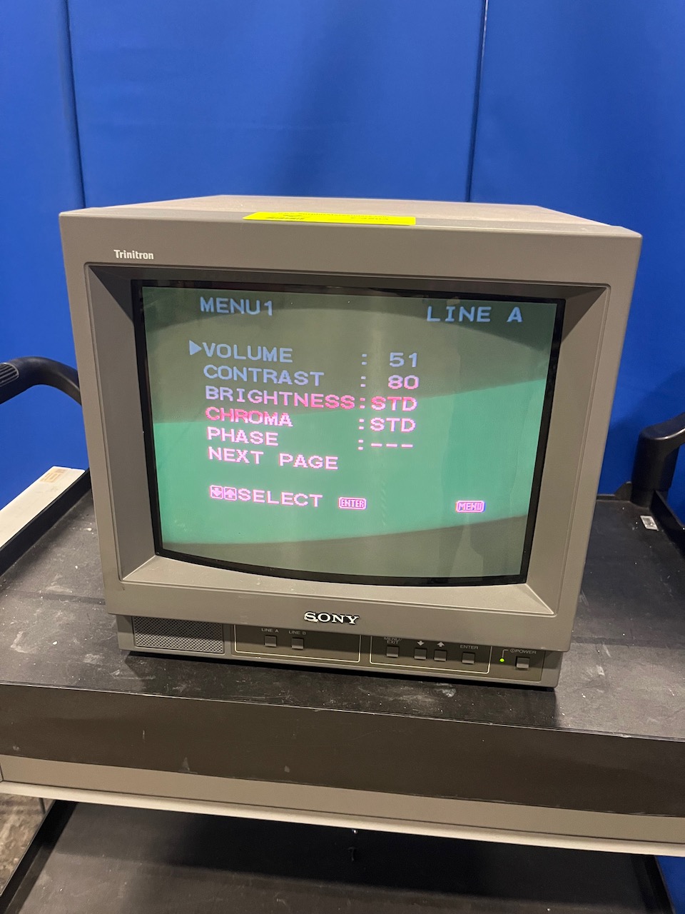 Sony Trinitron PVM-14N5U Color Video Monitor | Surplus Marketplace
