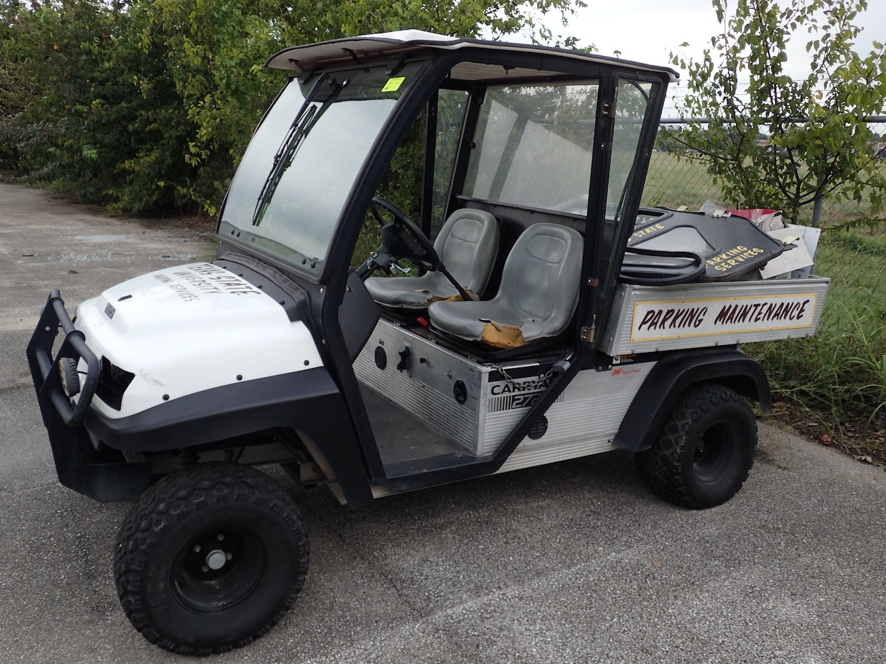 (1) Ingersoll Rand Carryall 272 4-Wheel Drive Gas Powered Utility Cart ...