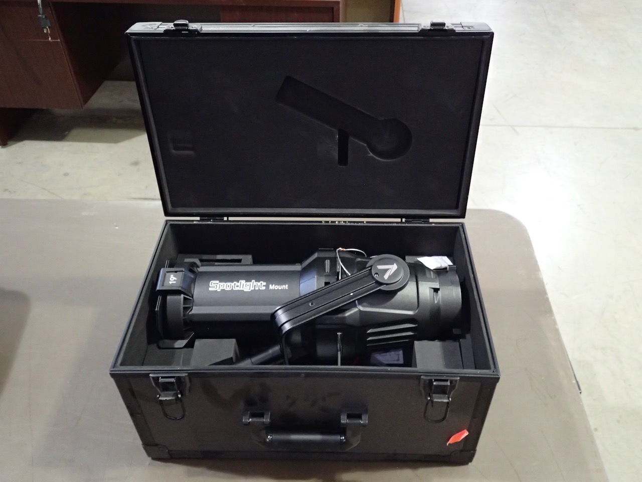 (1) Aputure Spotlight Mount With 19 Degree Lens, With Case | Surplus ...