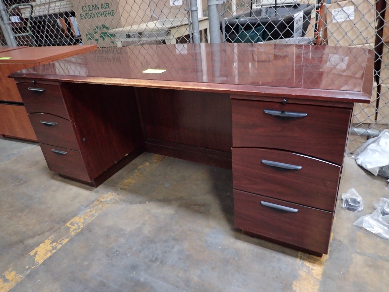 (1) Wooden Desk | Surplus Marketplace