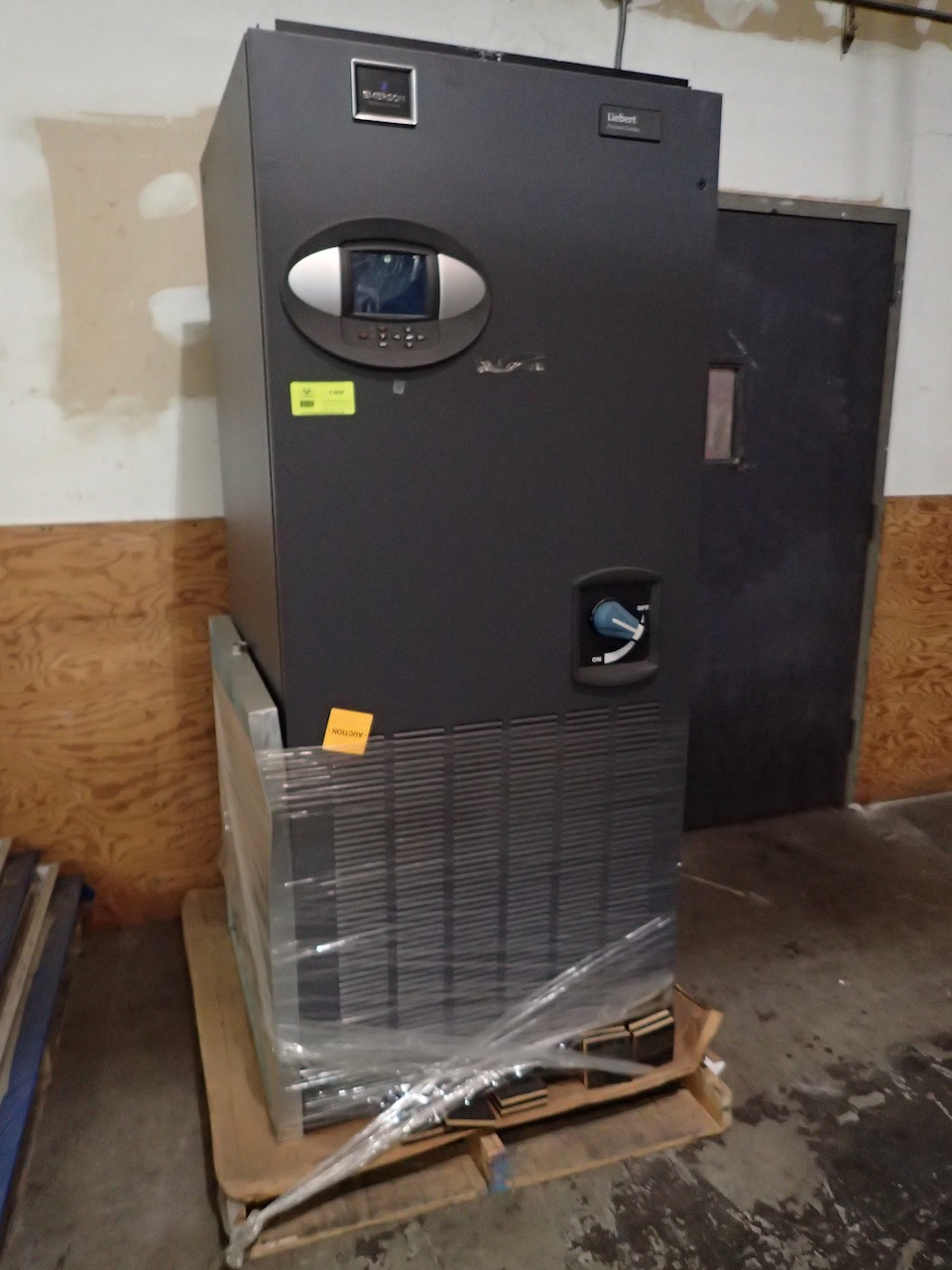Liebert Precision Cooling System | Surplus Marketplace
