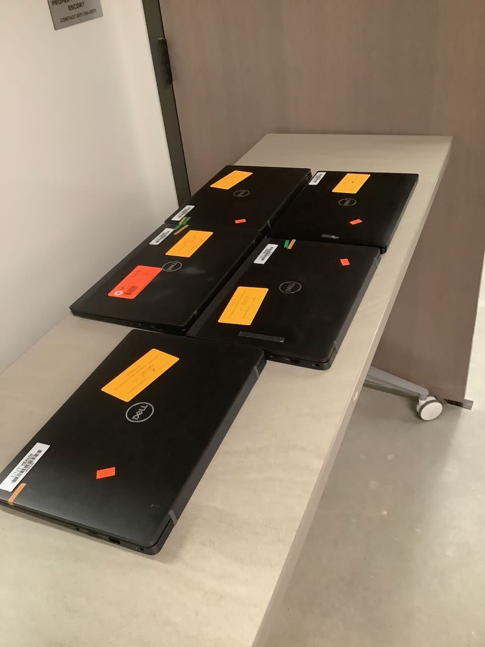 5 Dell Laptop Computers | Surplus Marketplace