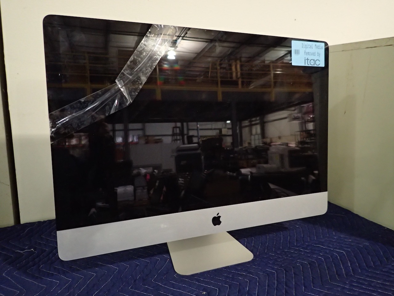 Apple iMac A1312 Computer (Hard Drive Removed) | Surplus Marketplace