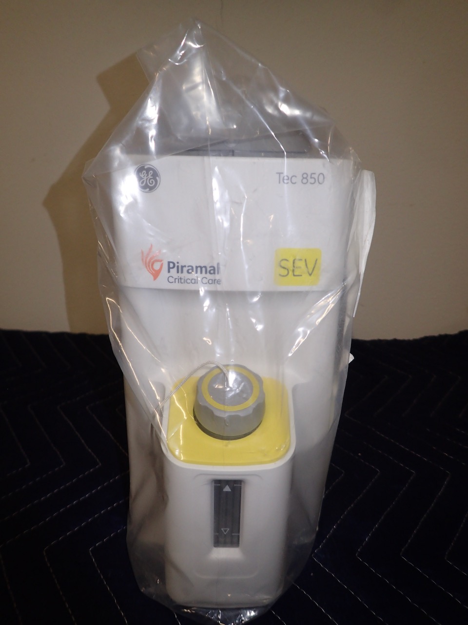 (1) GE Tec 850 Piramal Critical Care Sevoflurane Anesthesia Vaporizer, New In Box | Surplus ...