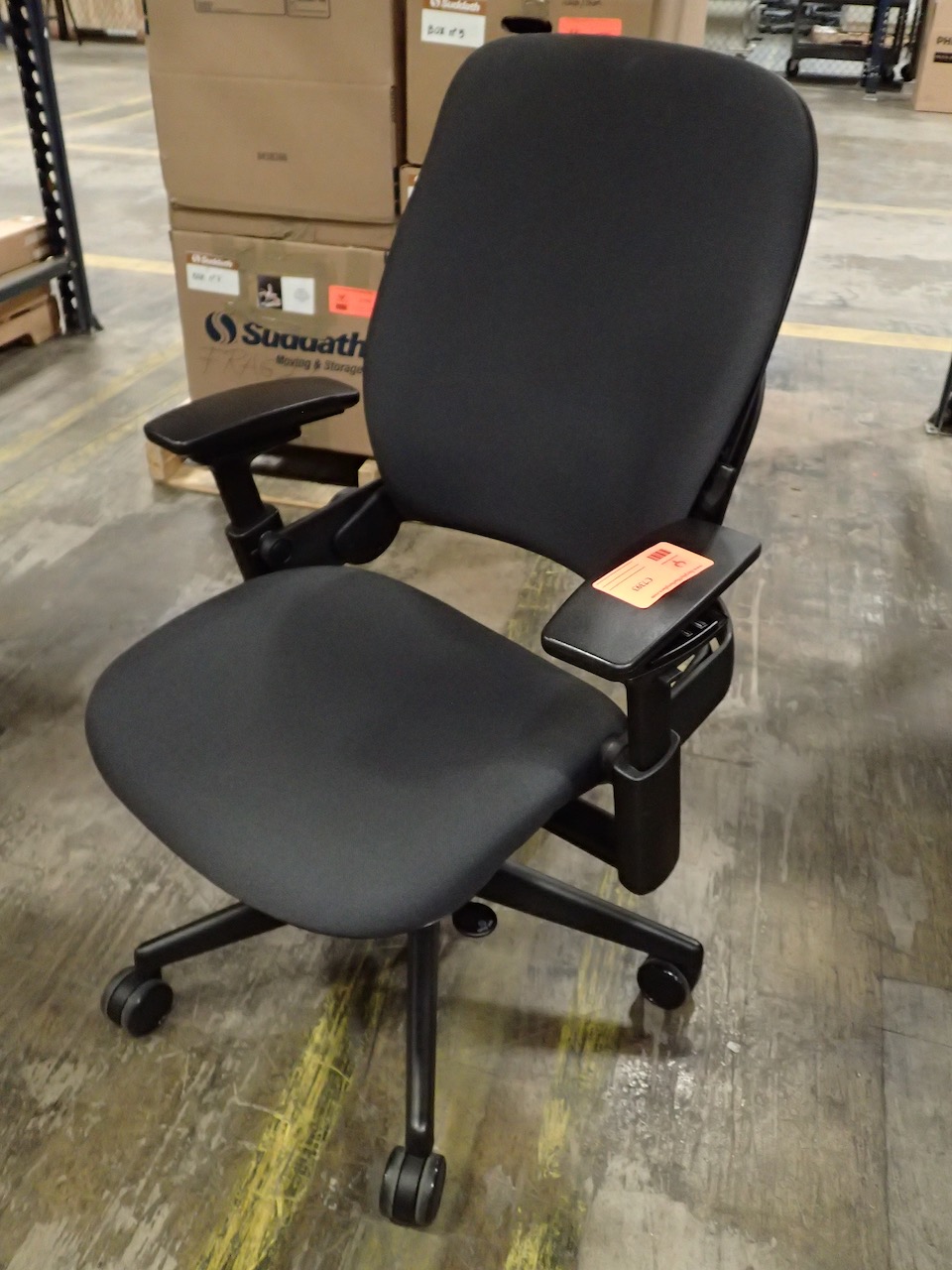 (1) Steelcase Rolling Office Chair | Surplus Marketplace