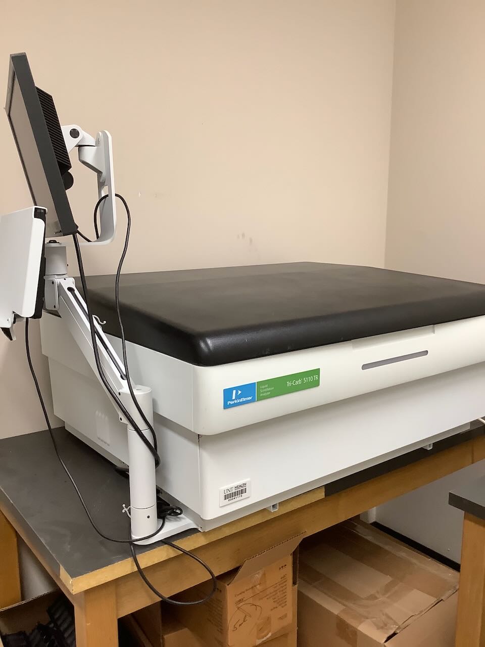 Perkin Elmer Tri-Carb 5110TR Liquid Scintillation Analyzer. | Surplus ...