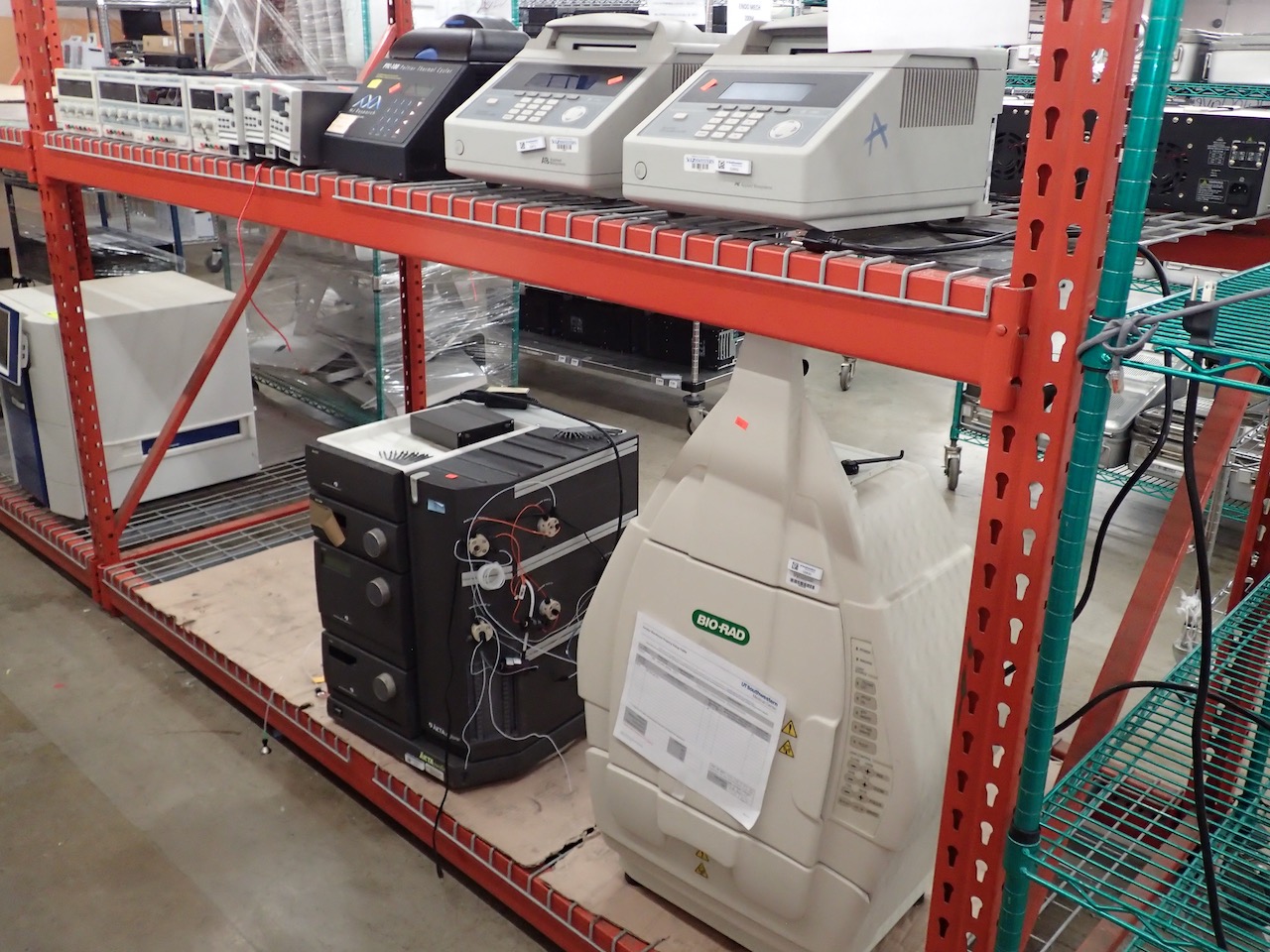 Assorted Lab | Surplus Marketplace