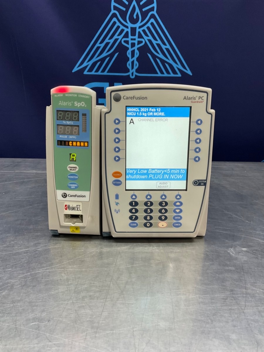 CareFusion Alaris PC Guardrails Infusion Pump w/Alaris 8220 Module ...