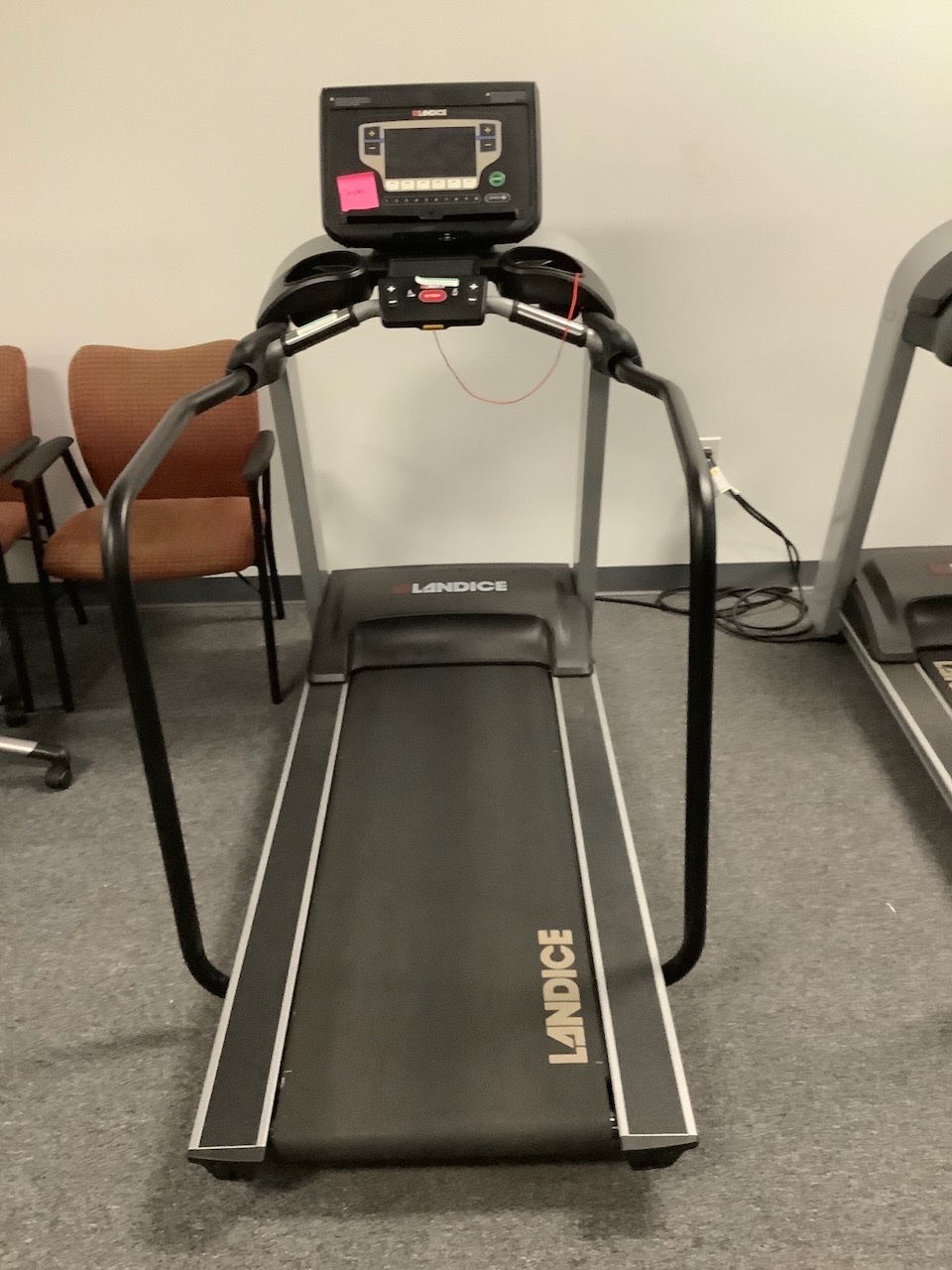 Landice L7 Treadmill | Surplus Marketplace
