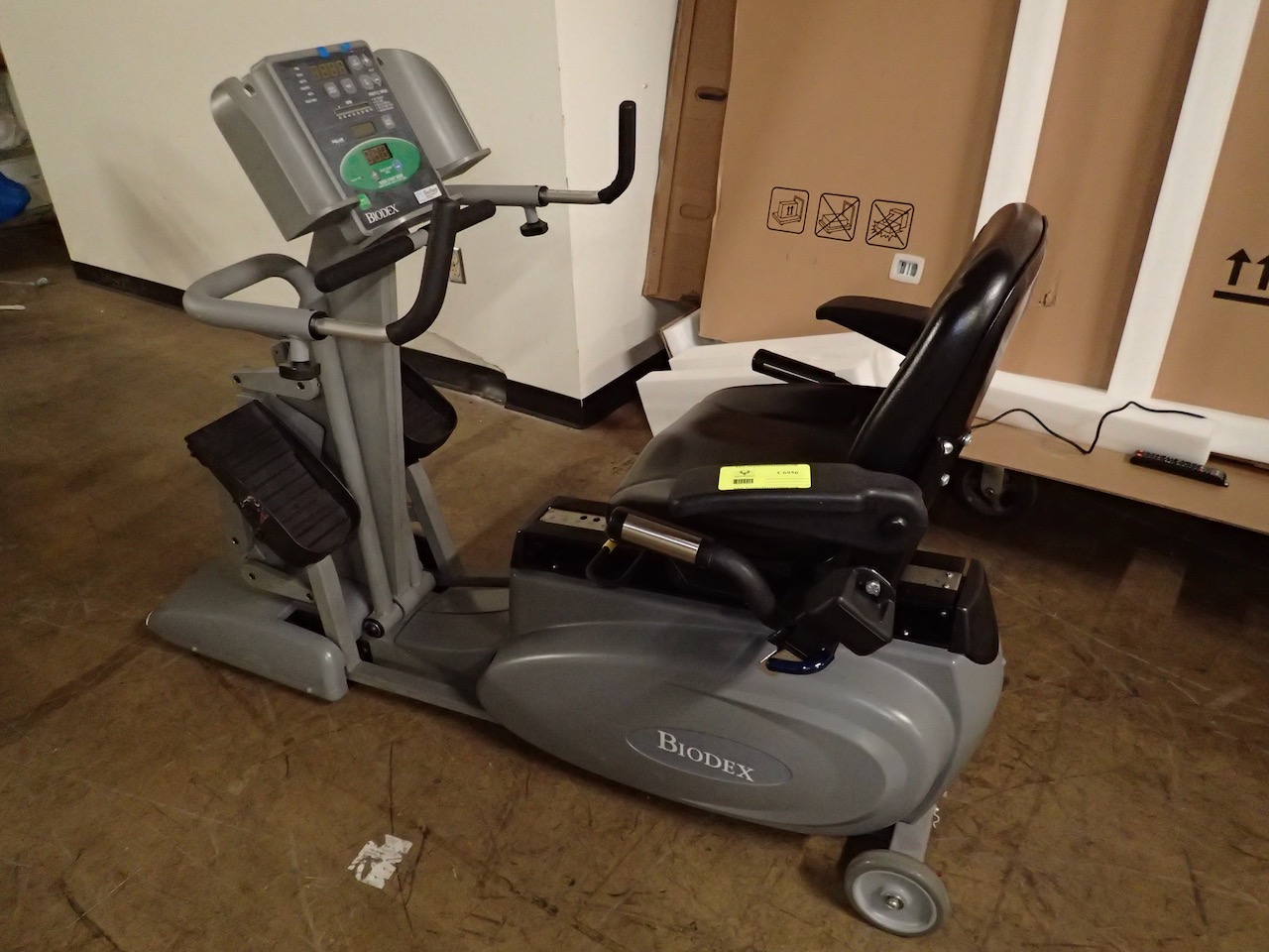 (1) Biodex Biostep Semi-Recumbent Elliptical Machine | Surplus Marketplace
